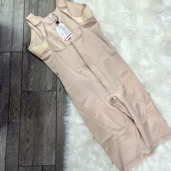 Cysm | Intimates & Sleepwear | Faja Colombiana | Poshmark